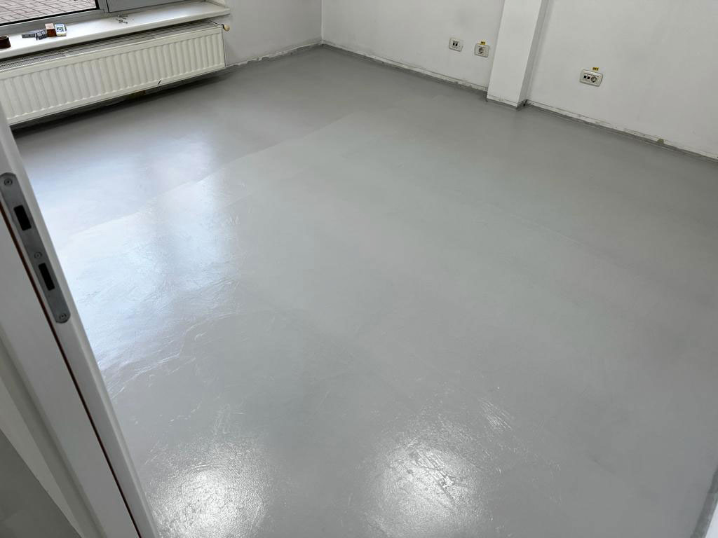 Punem Pardoseala Microciment - Cel Mai Bun Raport Calitate-Pret